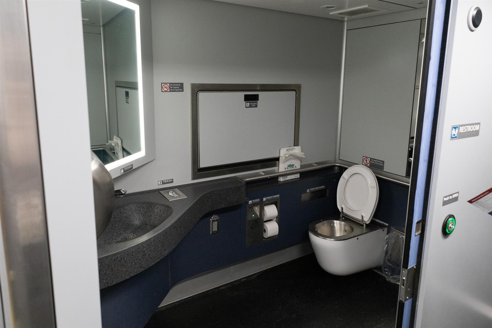 St. Louis-to-Chicago Amtrak route begins faster service - IPM Newsroom