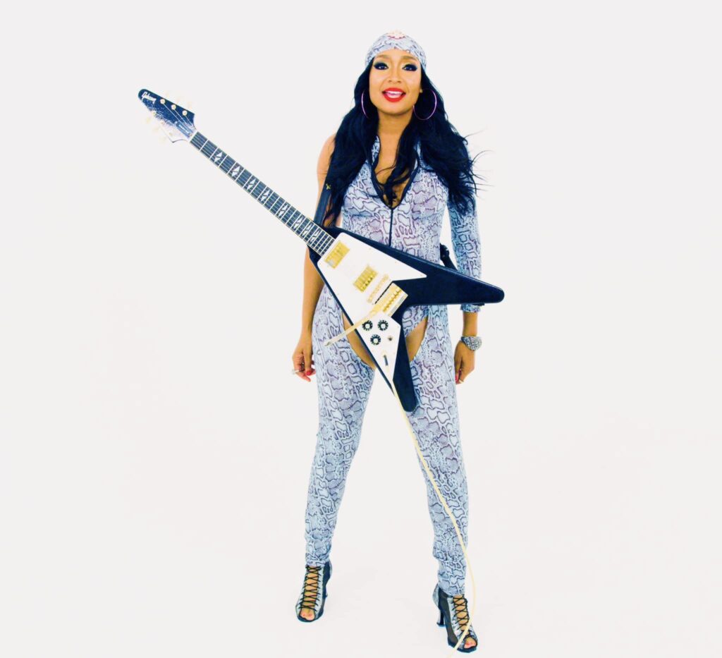 Malina Moye brings her musicianship, message, and motivation to ...