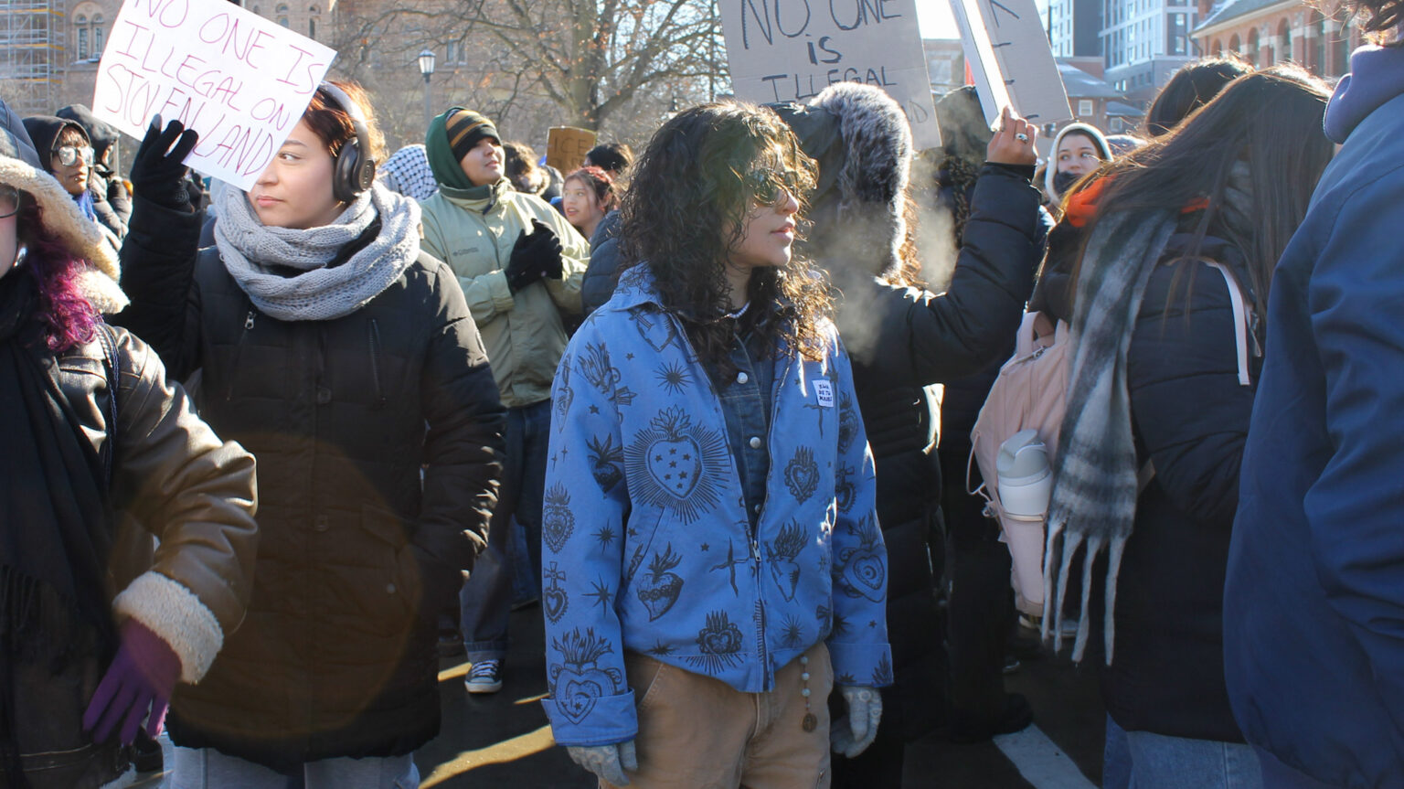 Hundreds of University of Illinois and Urbana High School students ...